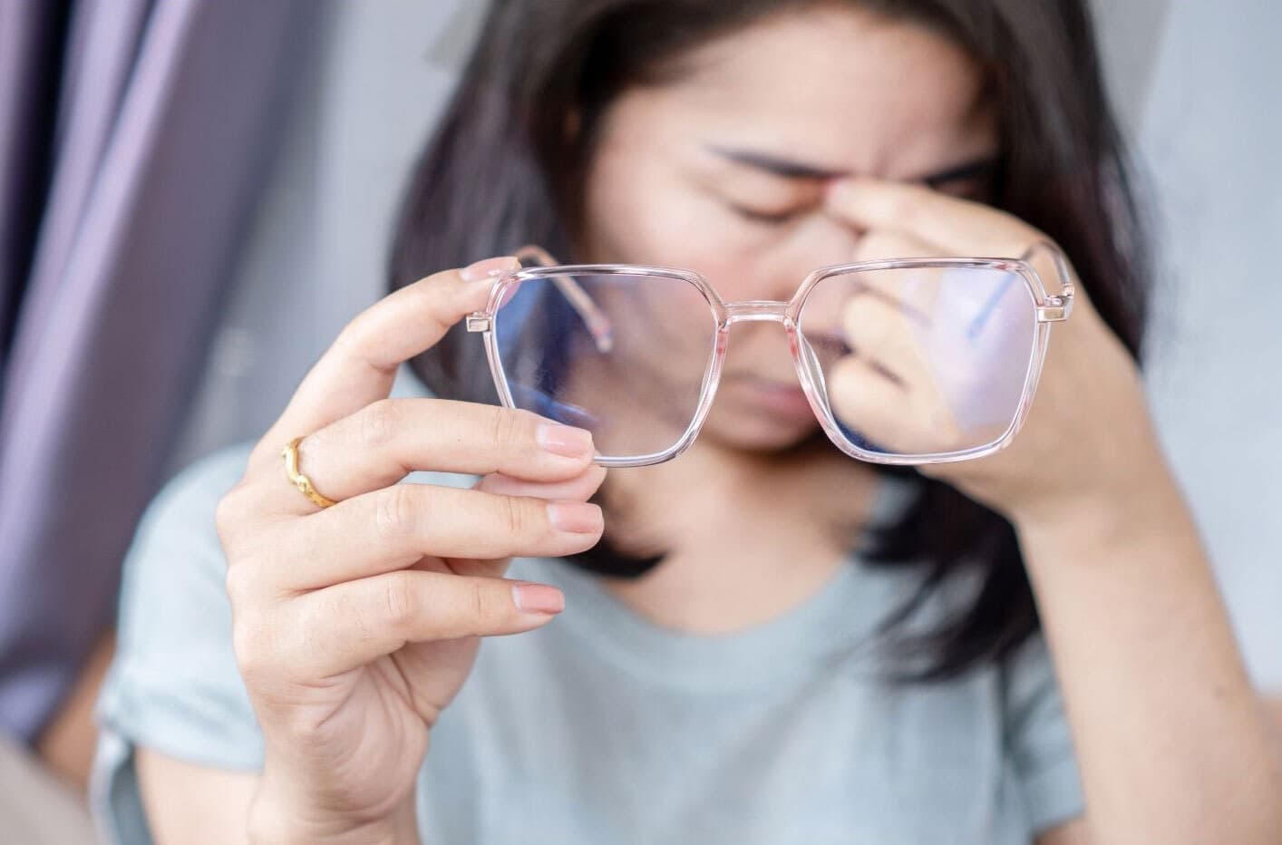 Symptoms of MS: vision problems | MS Plus